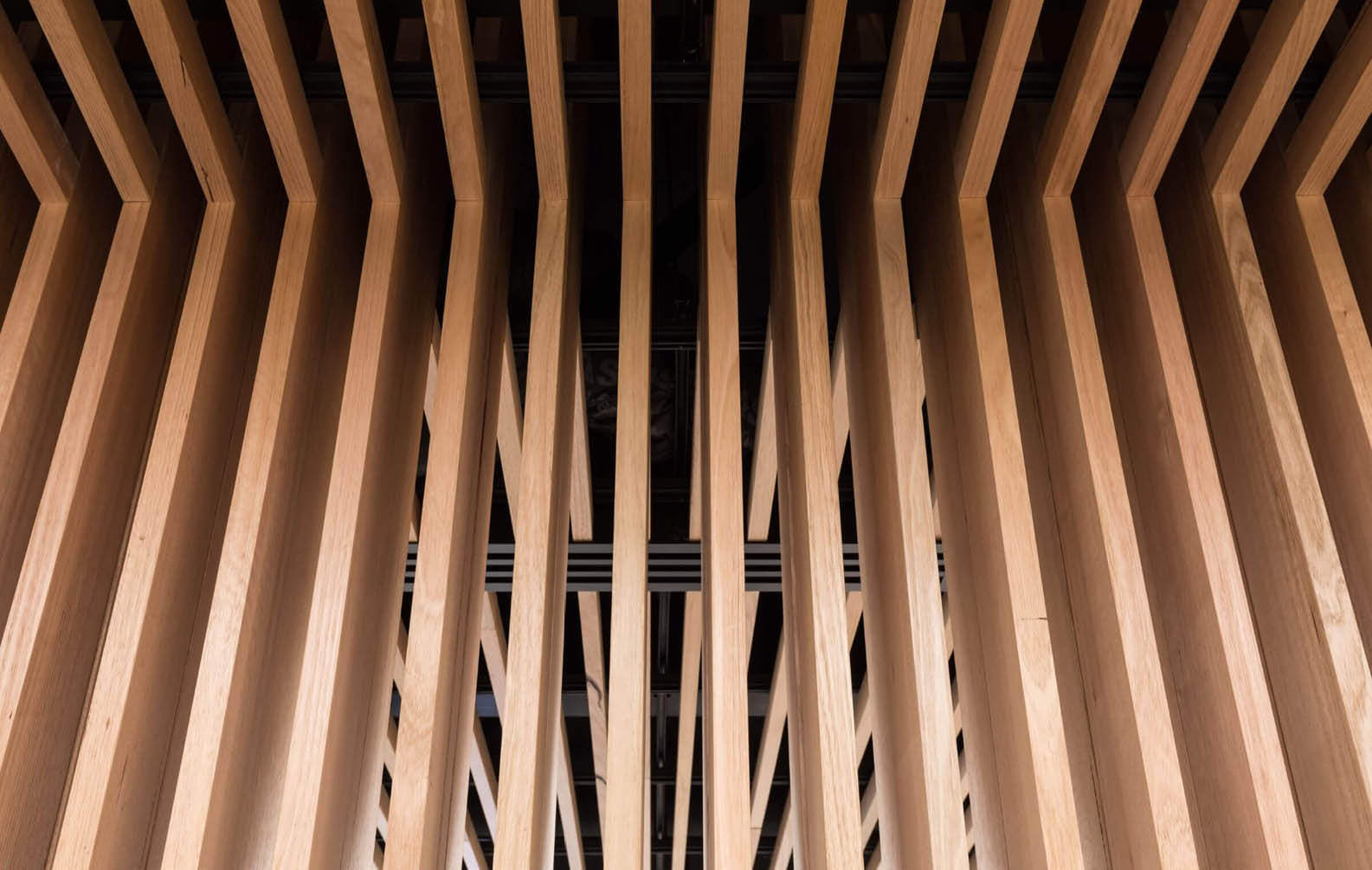 Timber Battens and Screens Enhance APL Office Design | Project | Sculptform