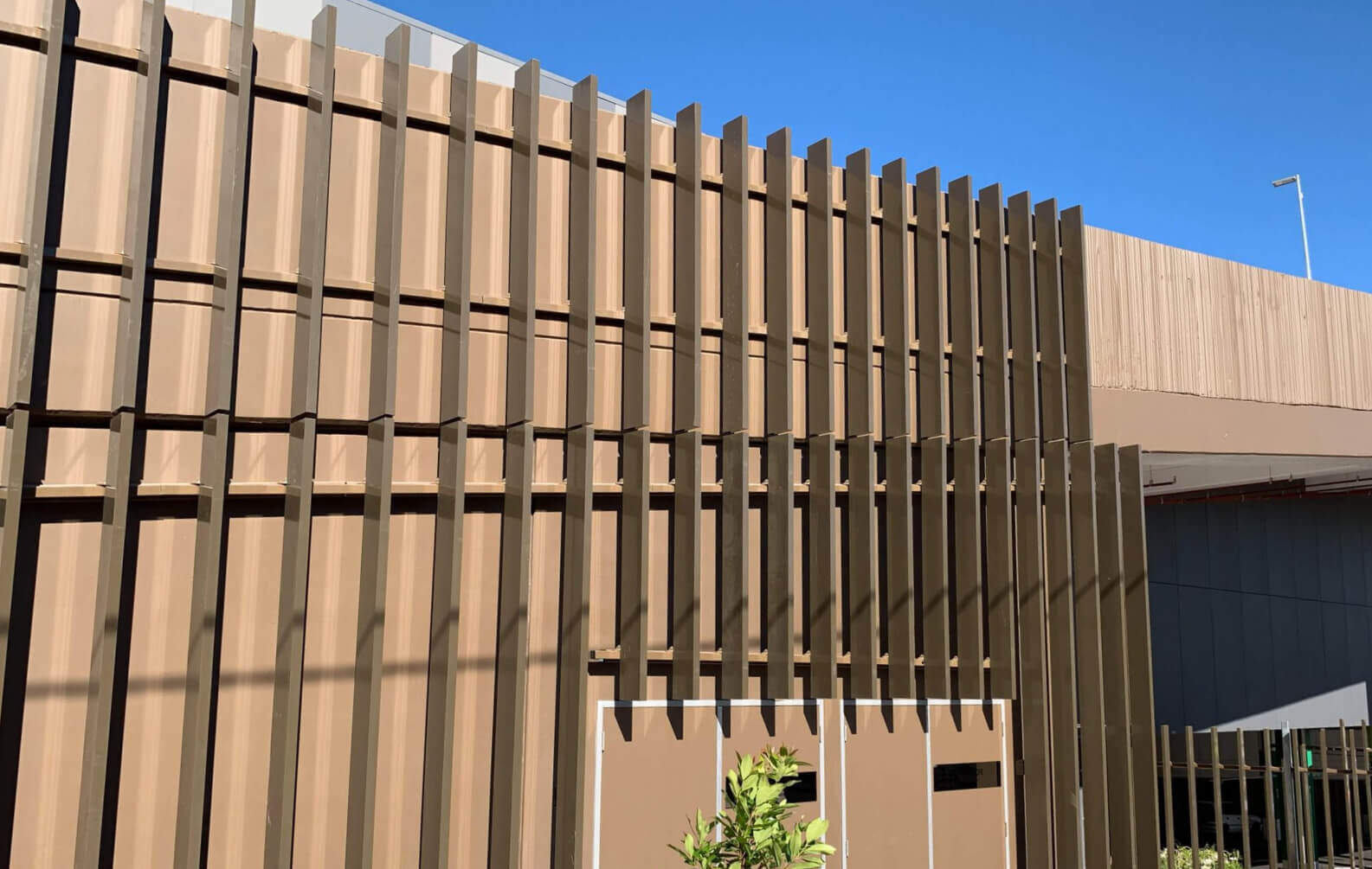 Aluminium Facade Blades | Sculptform